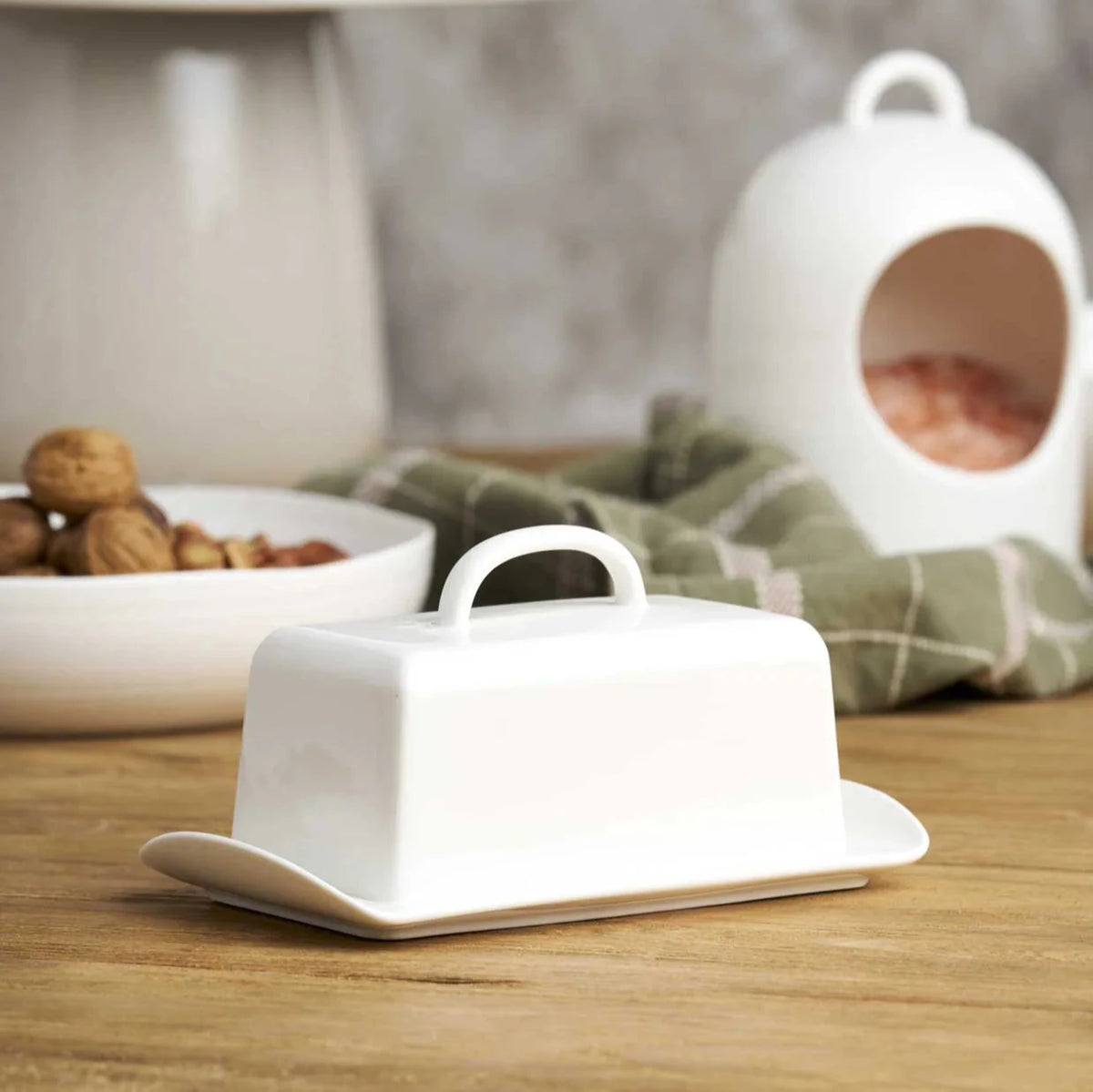 AT HOME BUTTER DISH - WHITE– HYDE Bellingen